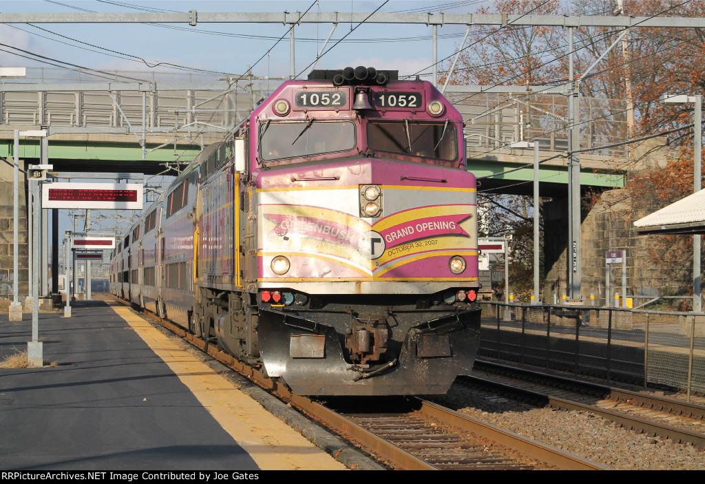 MBTA 1052